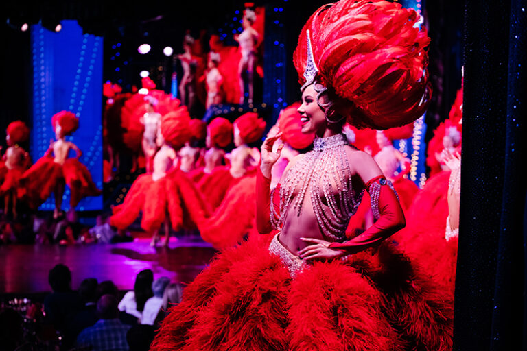 Comment s’habiller au Moulin Rouge